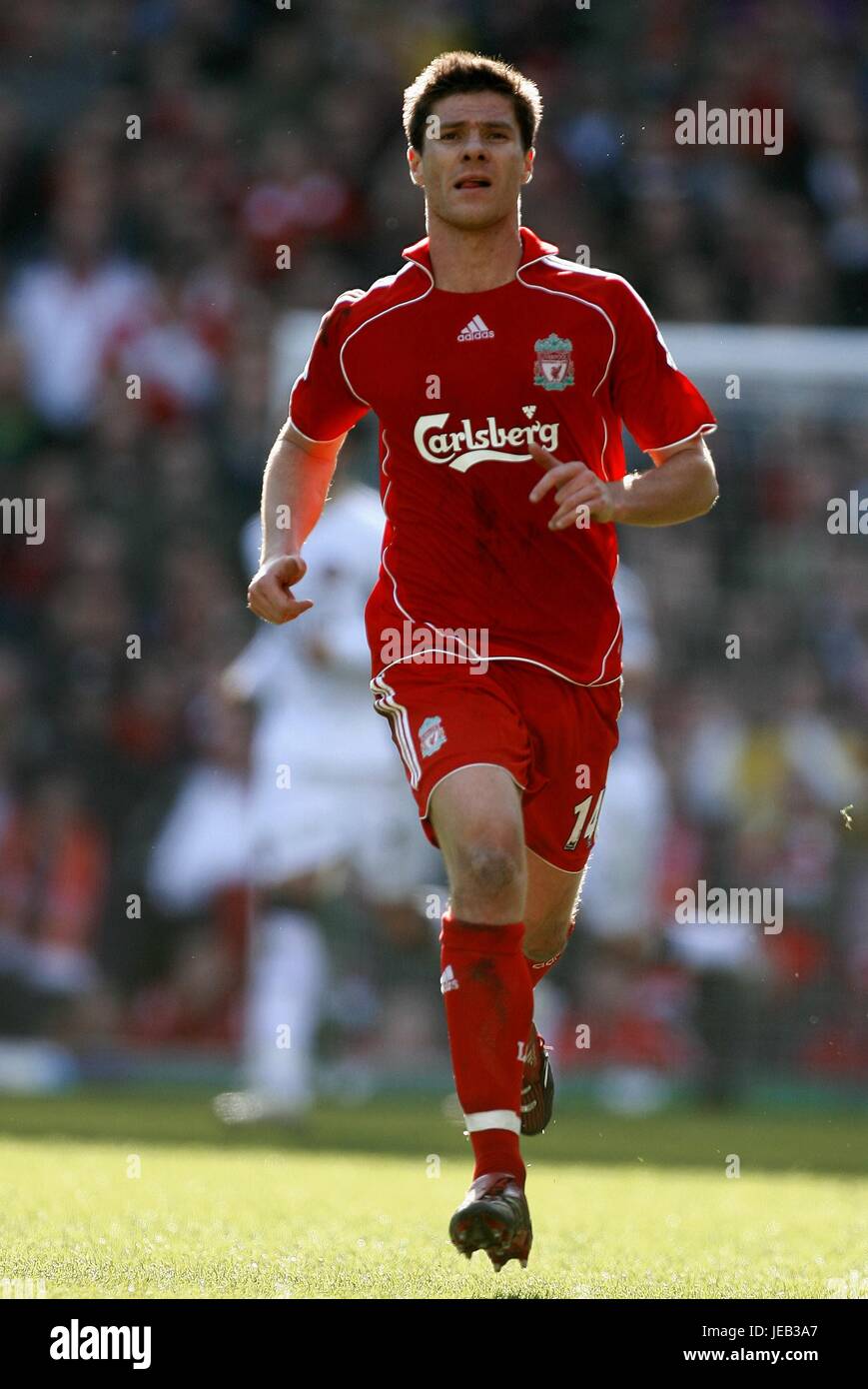 XABI ALONSO LIVERPOOL FC ANFIELD LIVERPOOL ENGLAND 03 March 2007 Stock ...