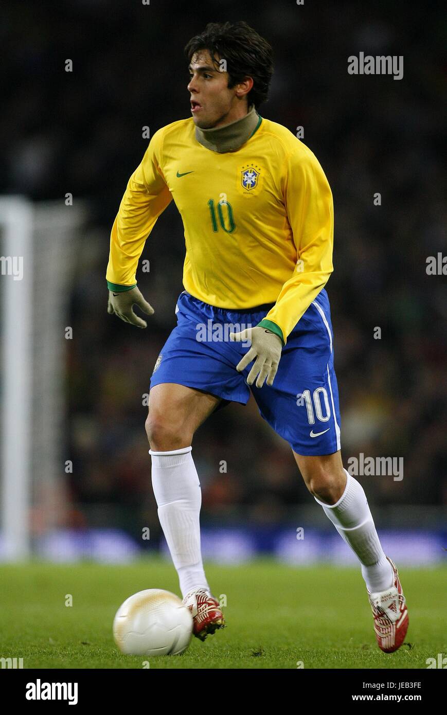 KAKA BRAZIL & AC MILAN THE EMIRATES STADIUM ARSENAL LONDON 06 February ...