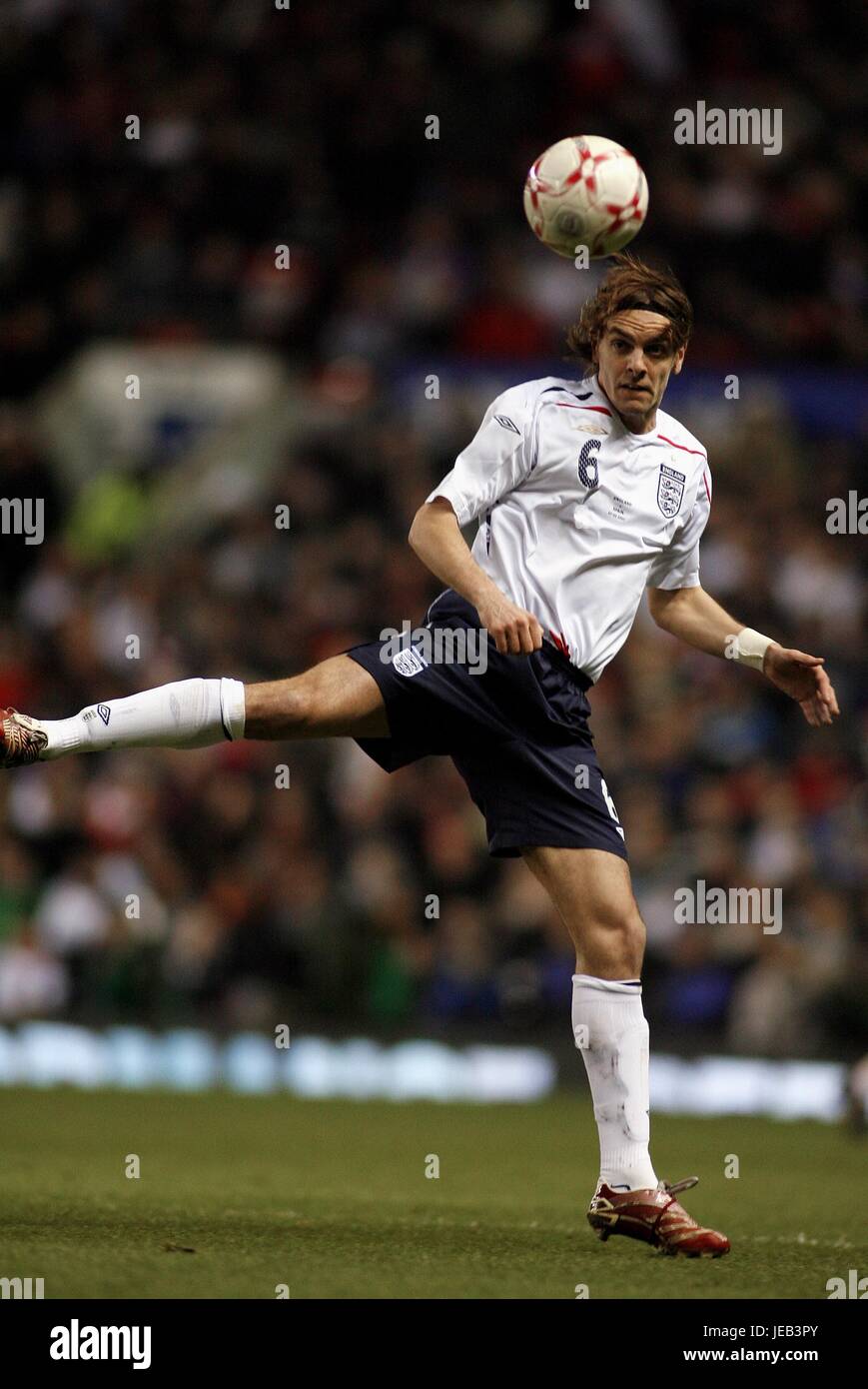 JONATHAN WOODGATE ENGLAND & MIDDLESBROUGH FC OLD TRAFFORD MANCESTER ...