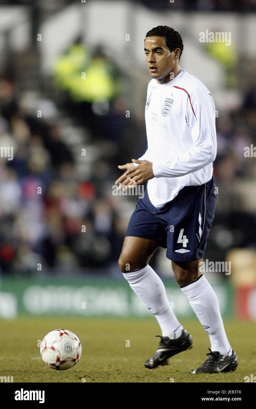 TOM HUDDLESTONE ENGLAND & TOTTENHAM HOTSPUR FC PRIDE PARK DERBY ENGLAND ...