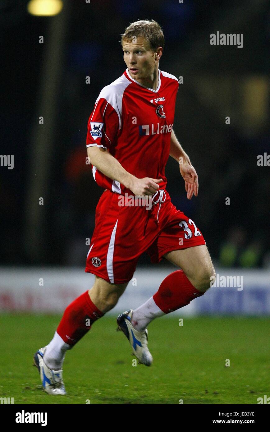 BEN THATCHER CHARLTON ATHLETIC FC REEBOK STADIUM BOLTON ENGLAND 31 ...