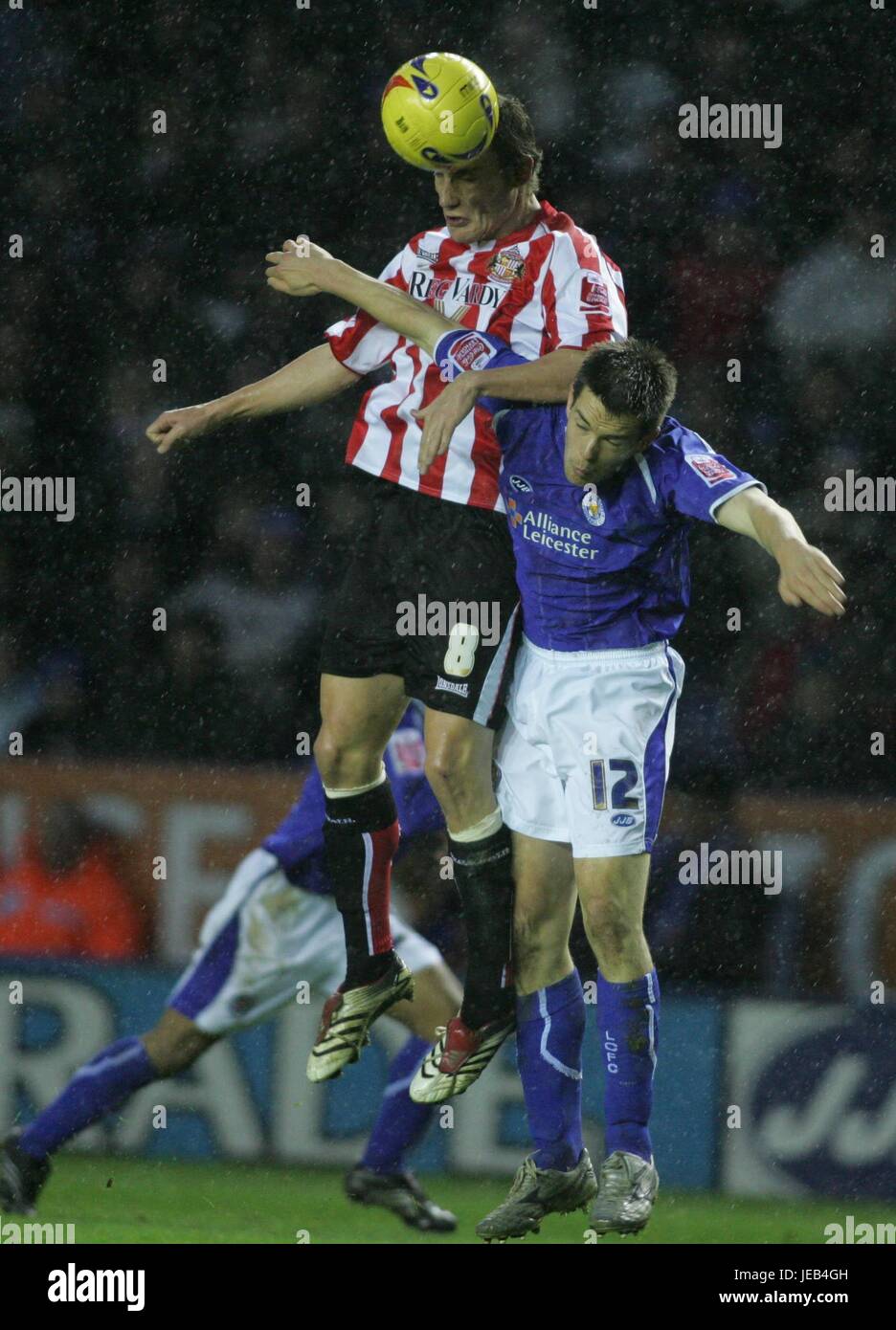 DEAN WHITEHEAD & MATTY FRYATT LEICESTER V SUNDERLAND WALKERS STADIUM ...