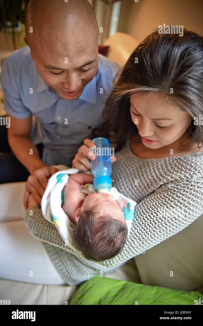 Asian parents hi-res stock photography and images - Alamy