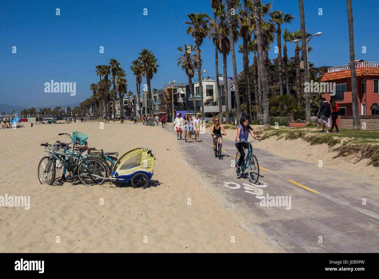 Venice beach boardwalk bike High Resolution Stock Photography and ...