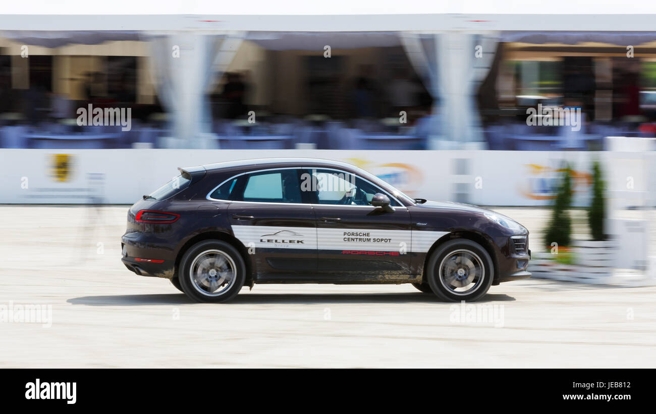 To bypass obstacles hi-res stock photography and images - Alamy