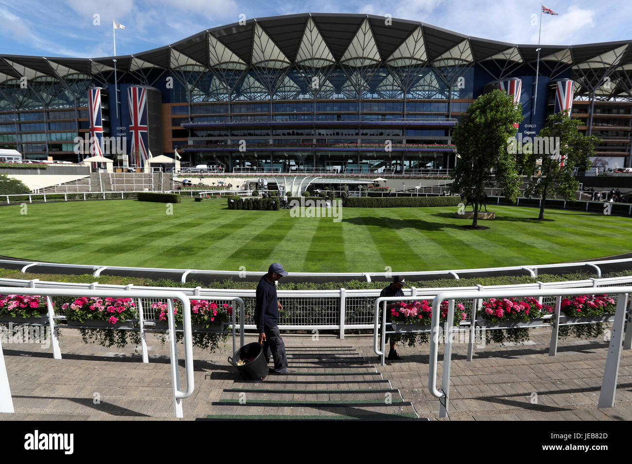 Parade steps hi-res stock photography and images - Alamy