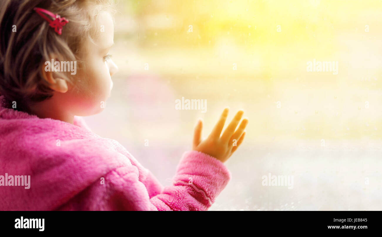 Little girl in sunny day Stock Photo - Alamy