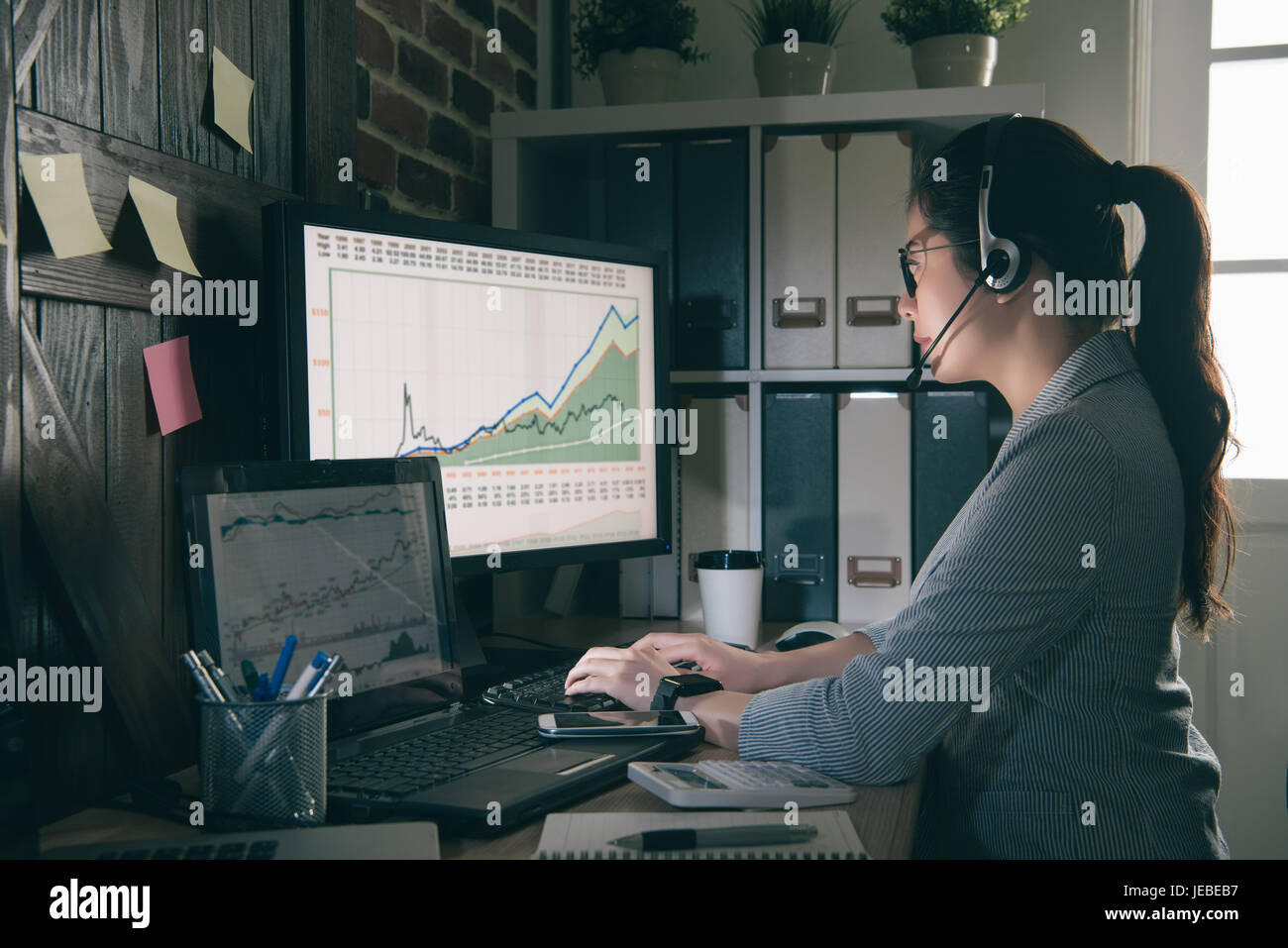 Assist client hi-res stock photography and images - Alamy