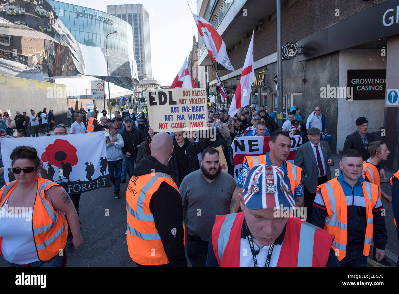 Birmingham, West Midlands, UK. 8th April 2017. Pictured: EDL supporters ...