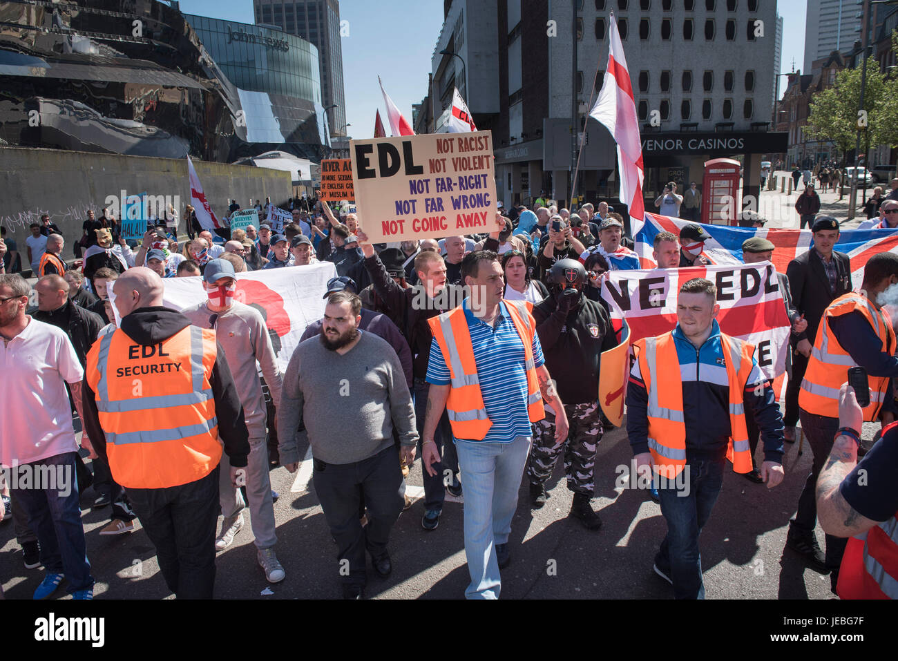 Birmingham, West Midlands, UK. 8th April 2017. Pictured: EDL supporters ...
