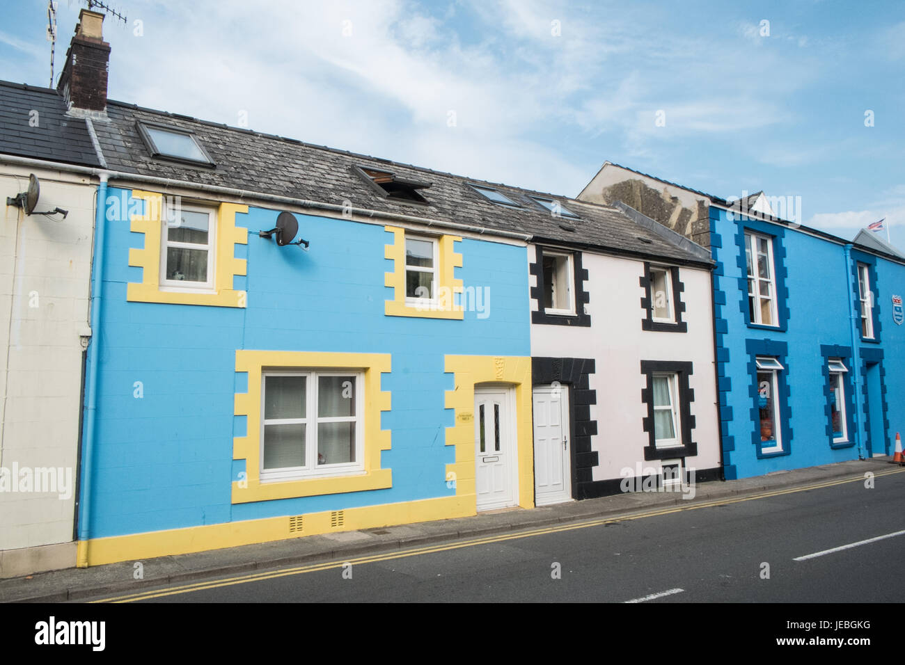 Townhouses of tenby hi-res stock photography and images - Alamy
