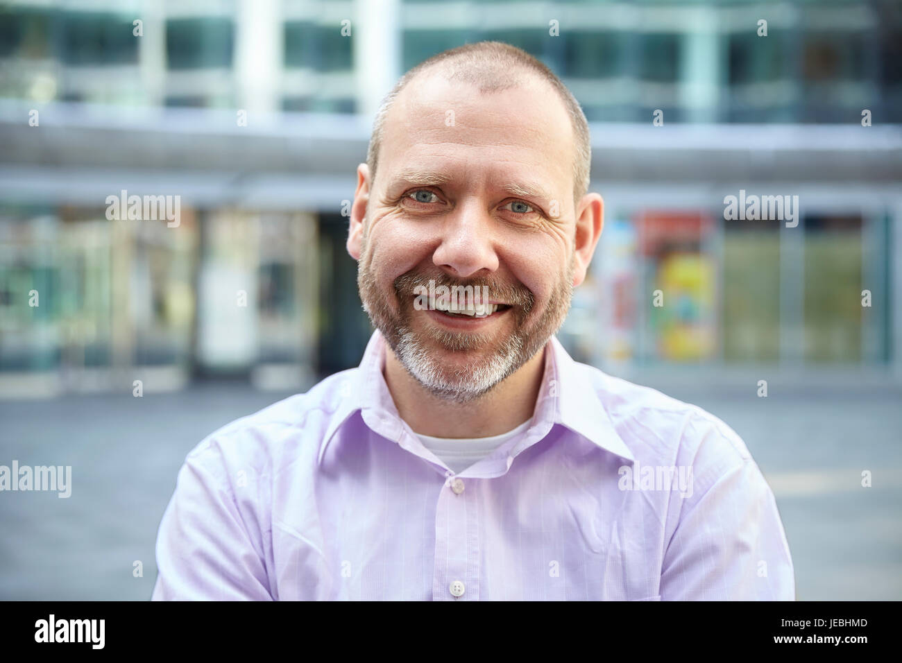 Professional portrait man laughing hi-res stock photography and images ...