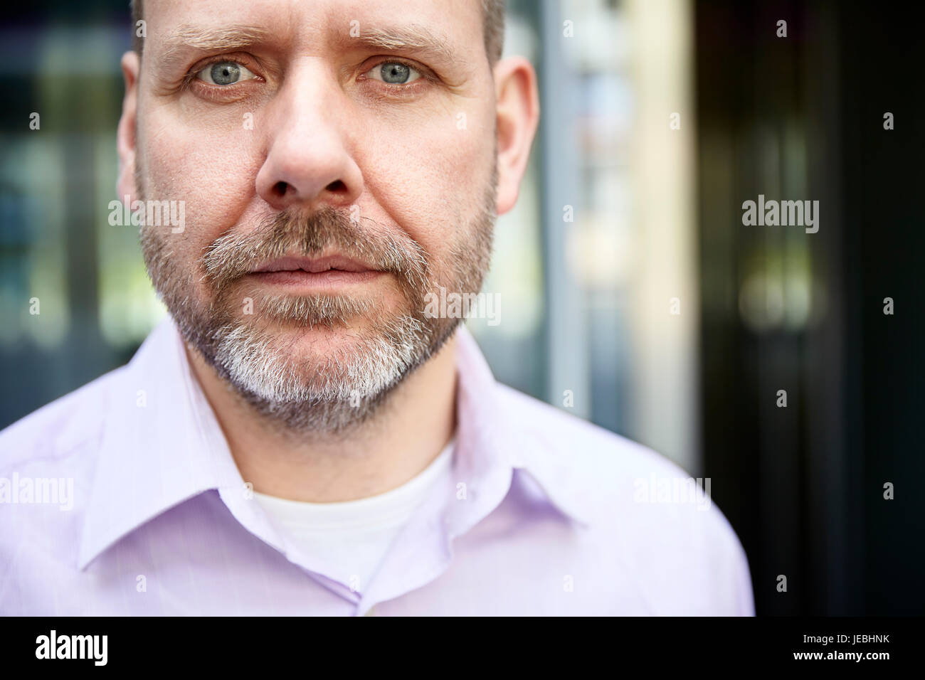 Headshot portrait middle aged man hi-res stock photography and images ...