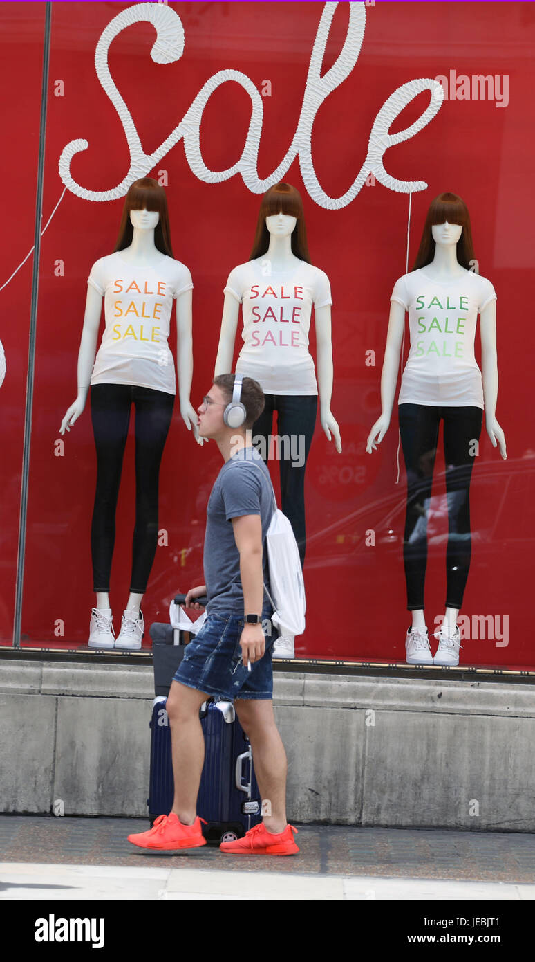 Sales start hi-res stock photography and images - Alamy