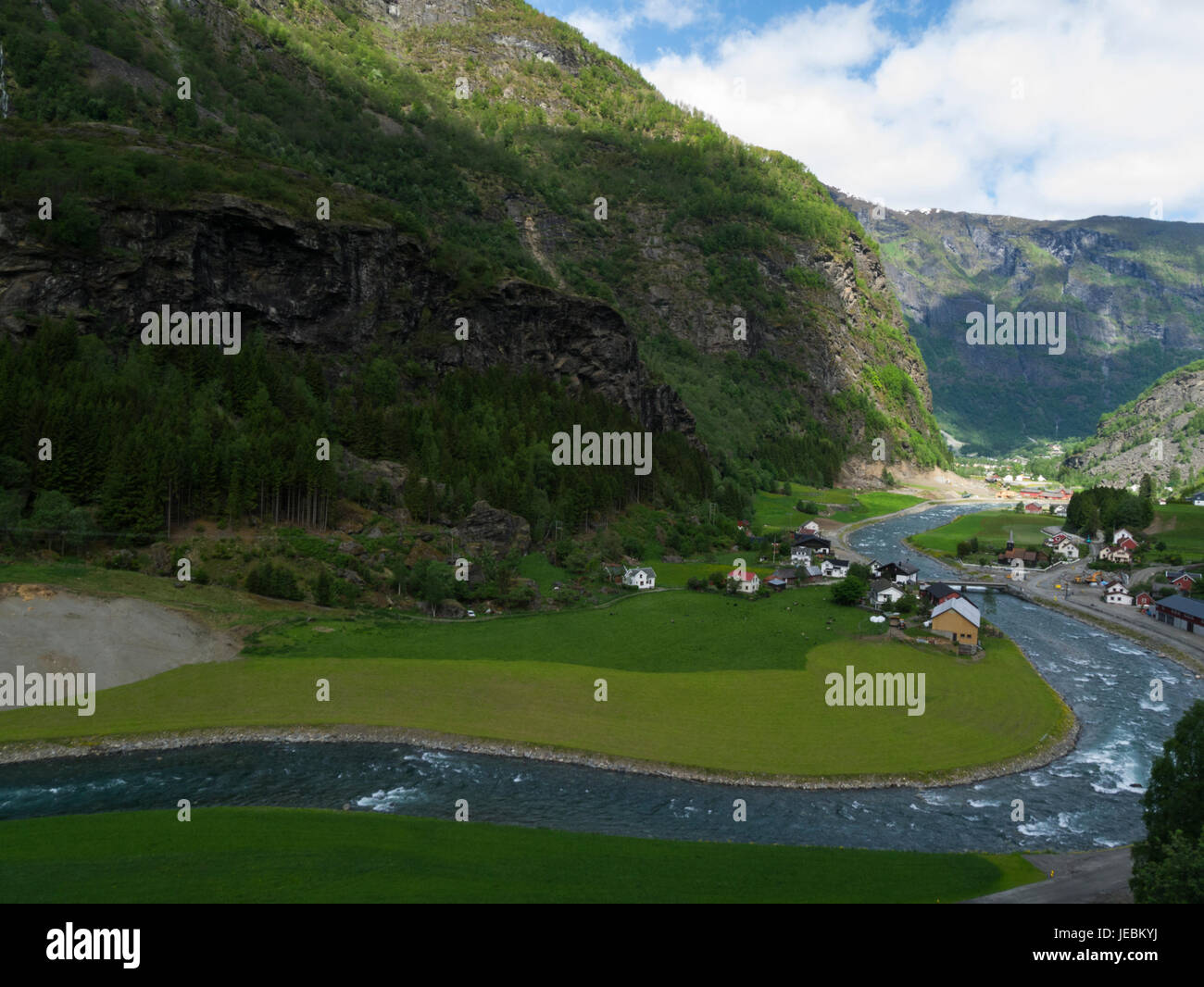 View down to old Flåm church and Vidmesnosi mountain from Flåm railway ...