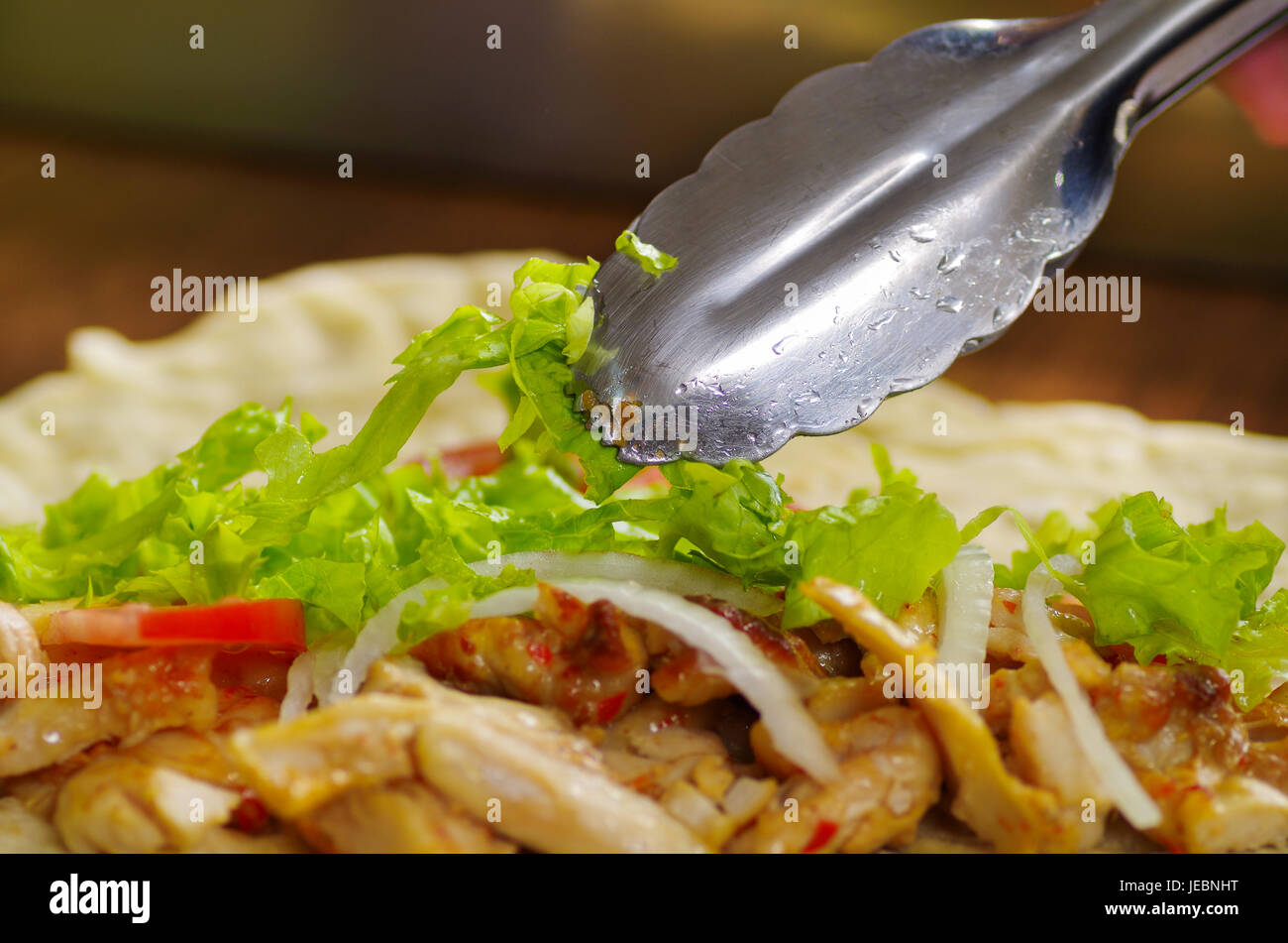 Delicious un-wrapped shawarma, with meat and vegetables Stock Photo - Alamy
