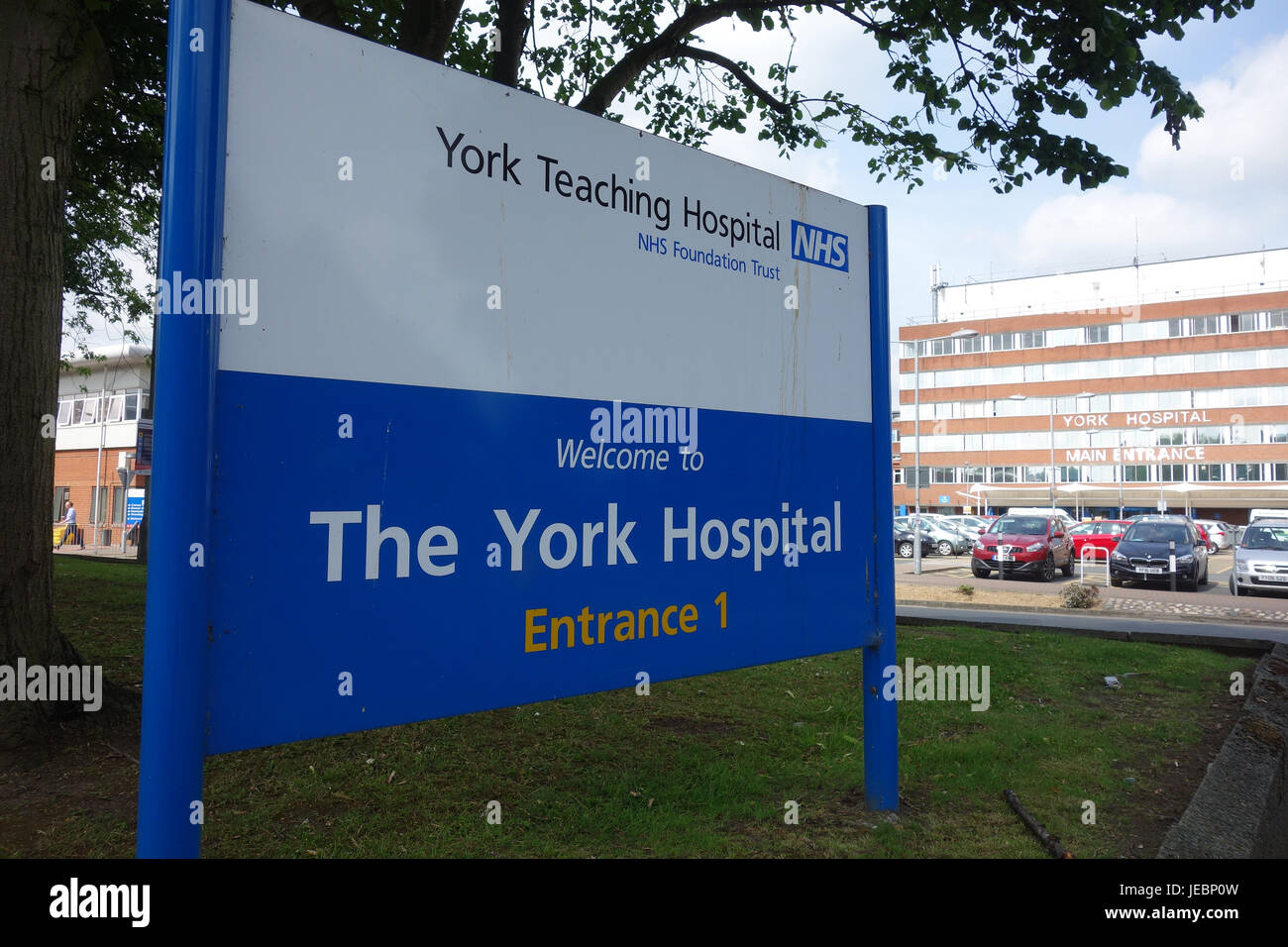 Hospital welcome sign hi-res stock photography and images - Alamy