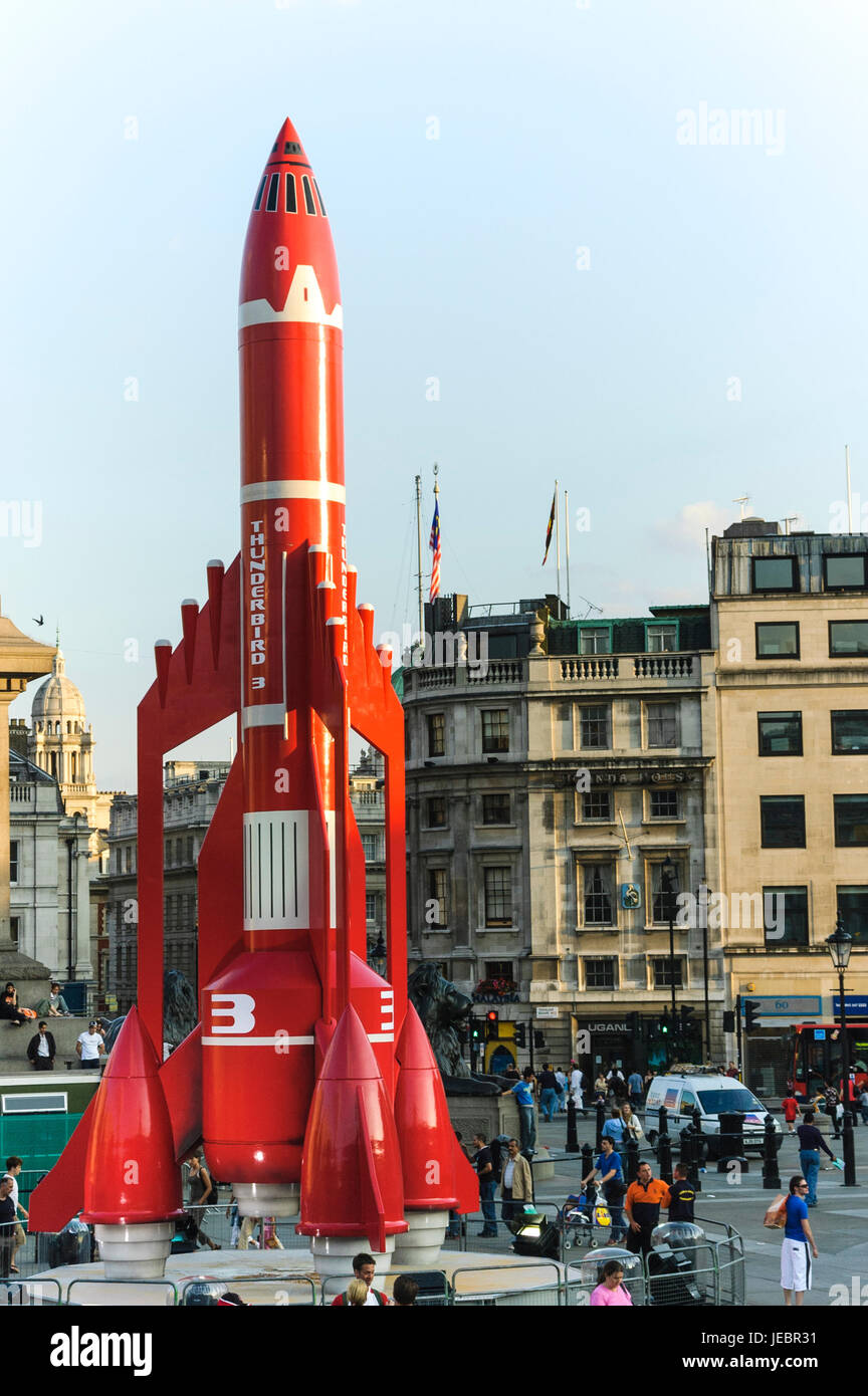 International Rescue's space rocket 'Thunderbird 3, weighing in at 7.5 ...