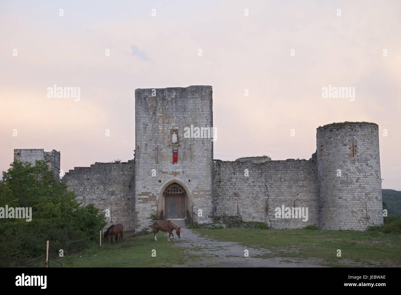 France, Languedoc-Roussillon, Aude, castle ruin, Chateau de Puivert ...