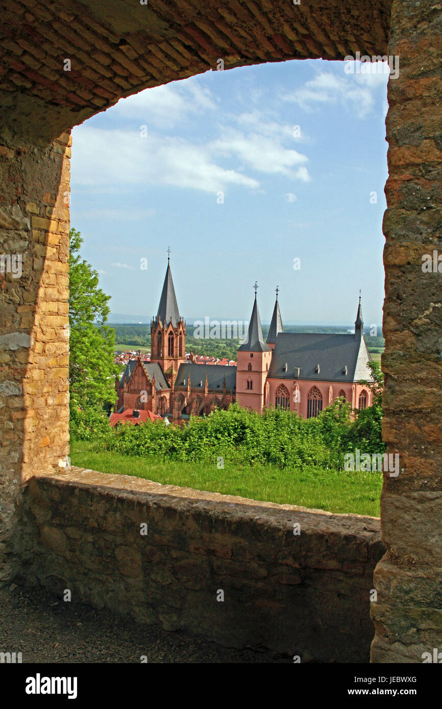 Germany, Rhineland-Palatinate, Oppenheim on the Rhine, castle ruin ...