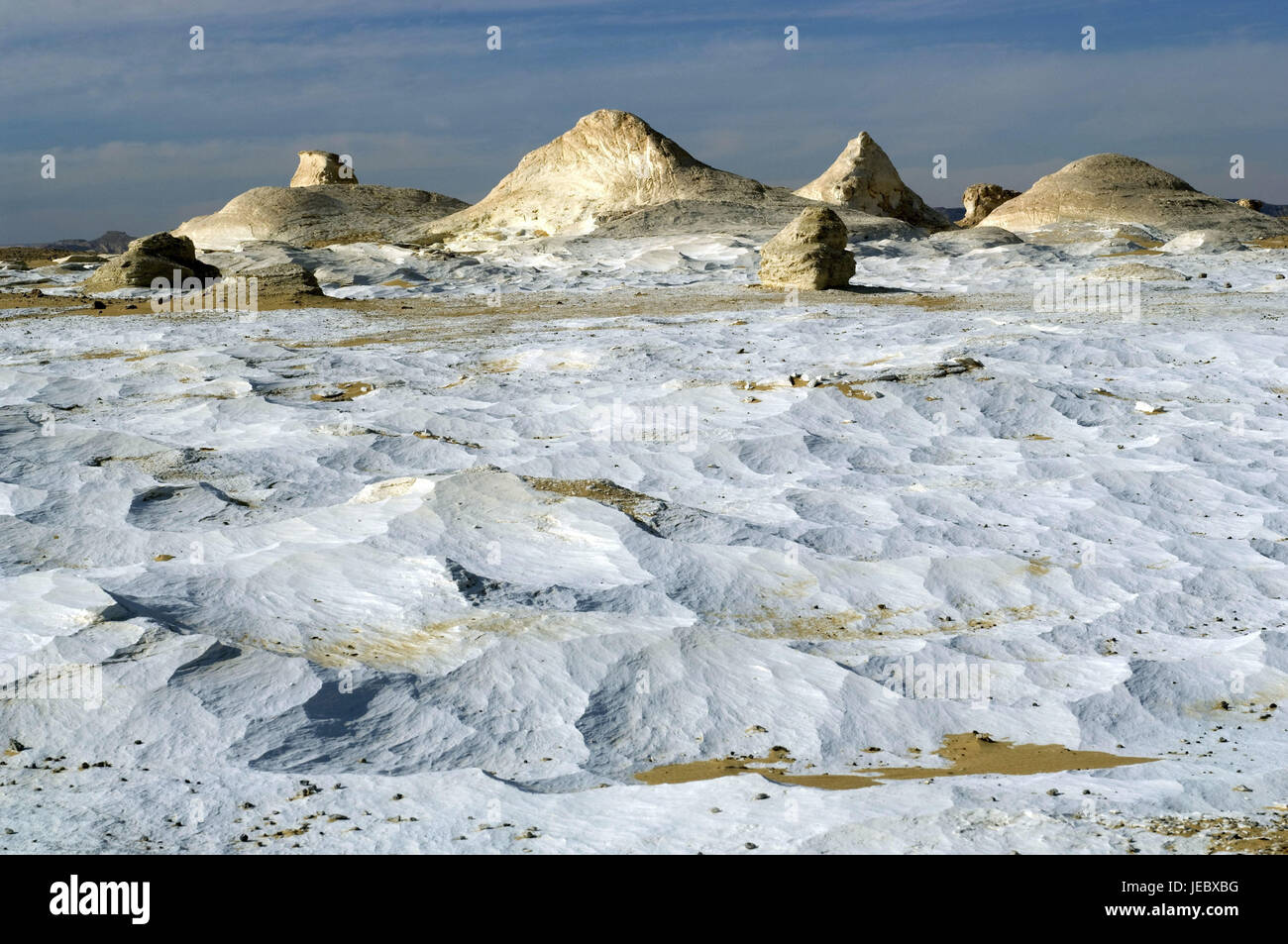 Africa, Egypt, Libyan desert, white desert, rock formations Stock Photo ...
