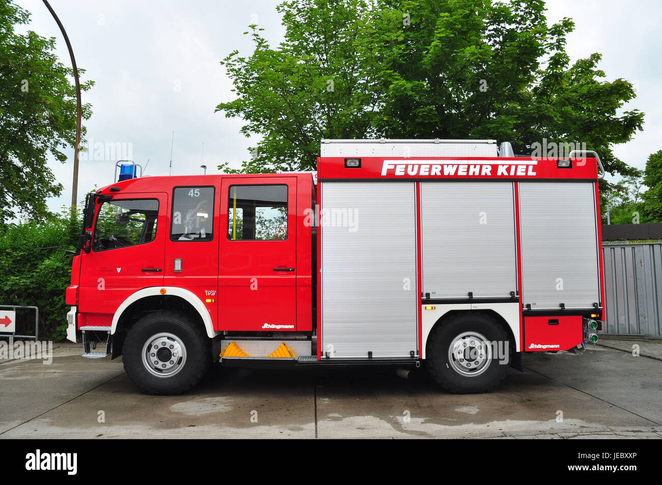 Fire brigade vehicle hi-res stock photography and images - Alamy