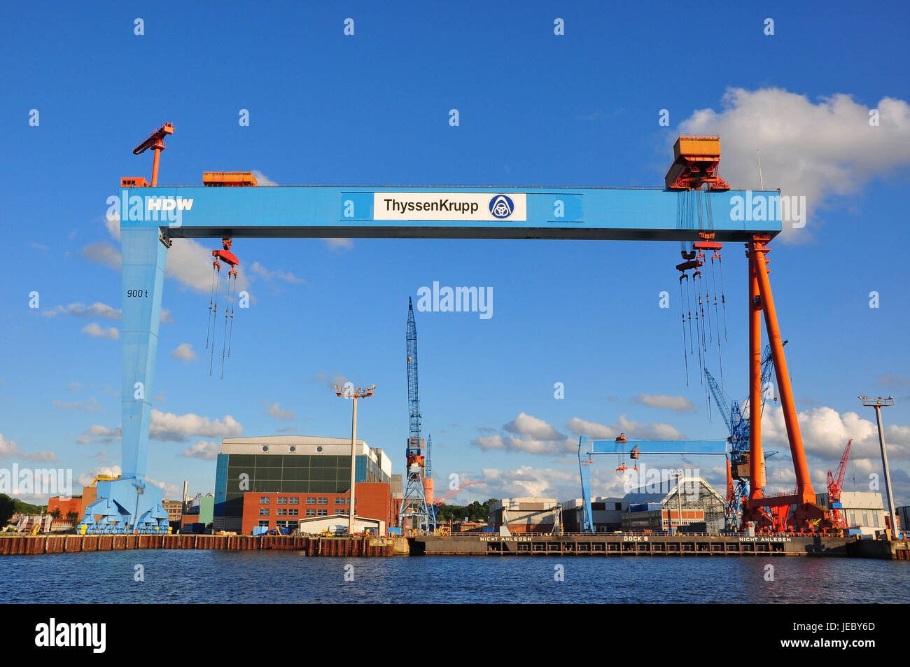 Hdw shipyard hi-res stock photography and images - Alamy