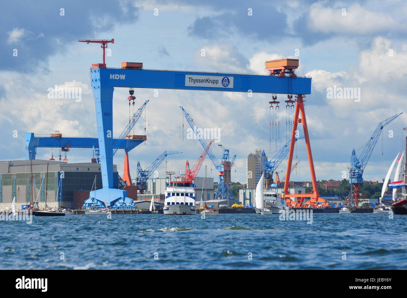 Hdw shipyard hi-res stock photography and images - Alamy
