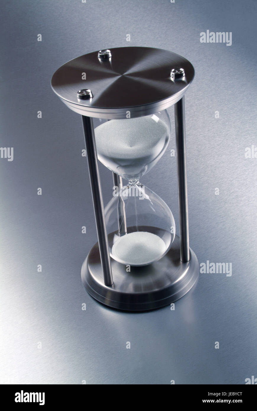Hourglasses still hi-res stock photography and images - Alamy