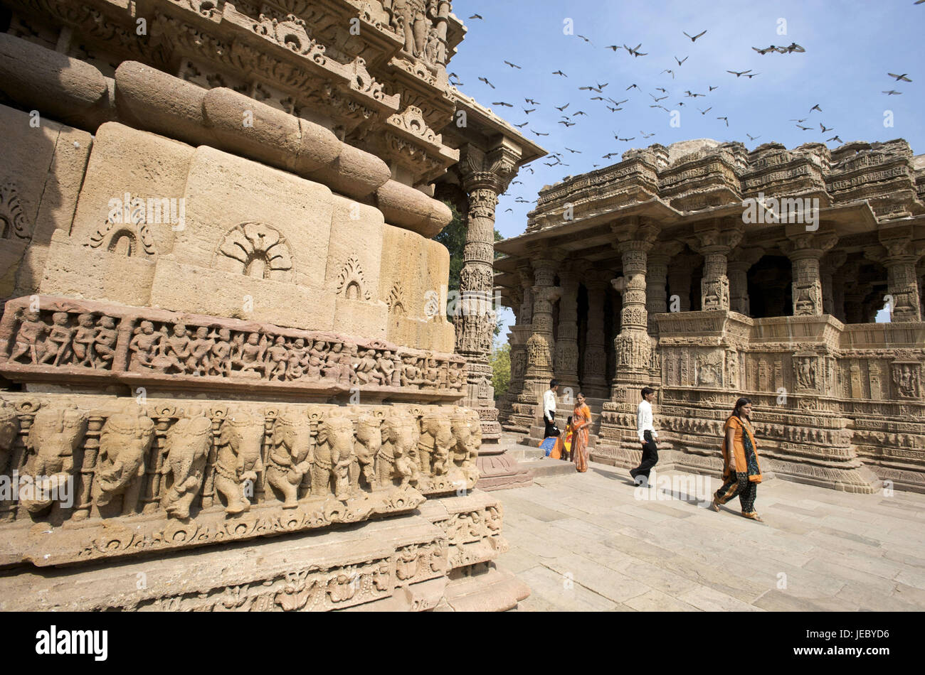 Solar temple hi-res stock photography and images - Alamy