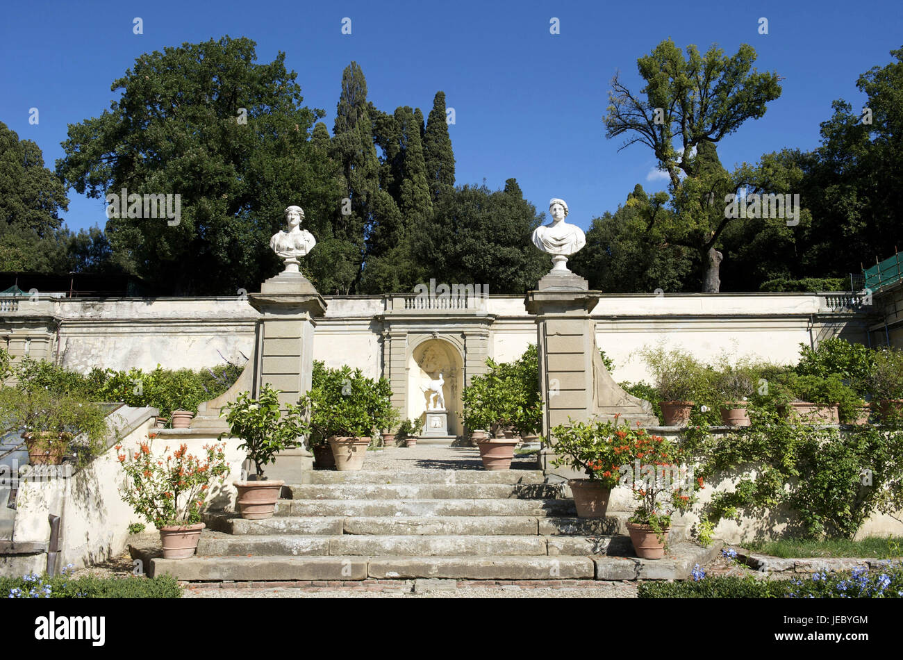 Villa medici garden hi-res stock photography and images - Alamy