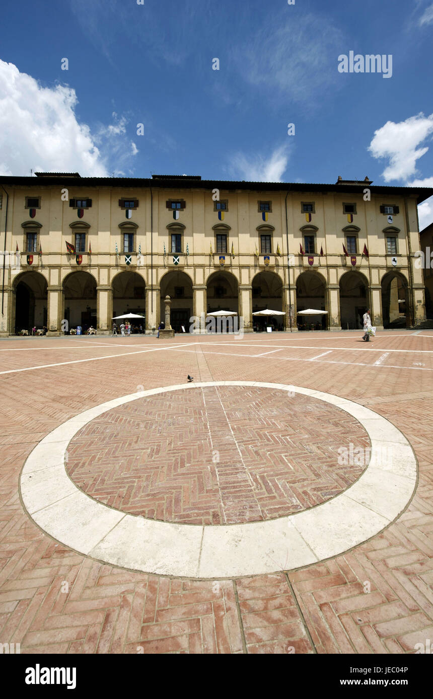 Arezzo piazza hi-res stock photography and images - Alamy