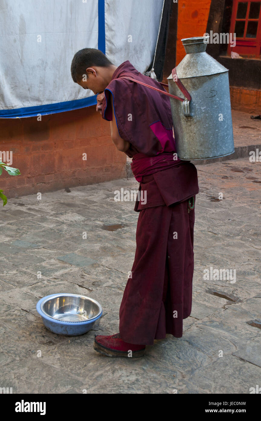 Tibet monk prayer hi-res stock photography and images - Alamy