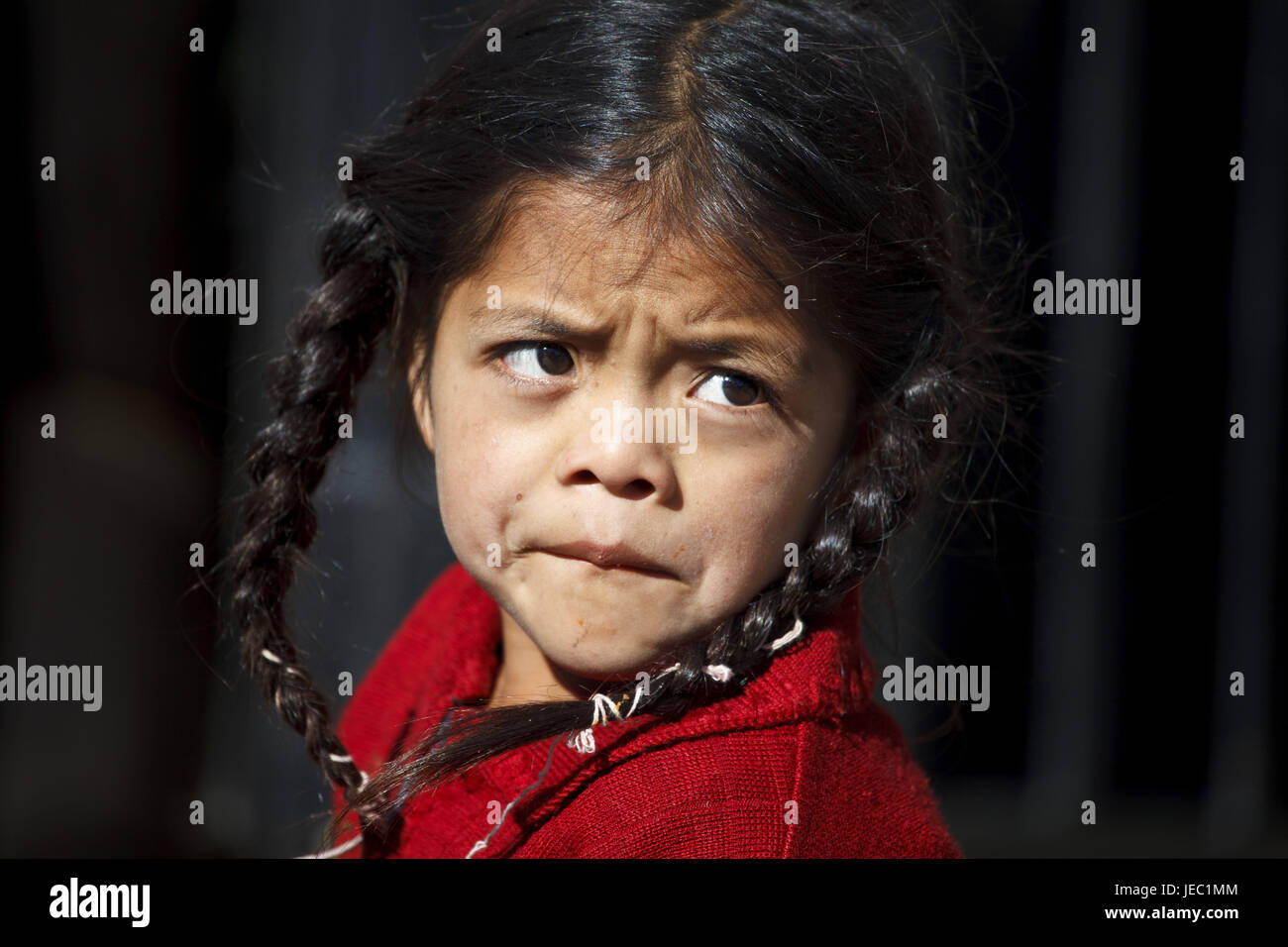 Guatemala, Solola, market, girl, Maya, no model release Stock Photo - Alamy