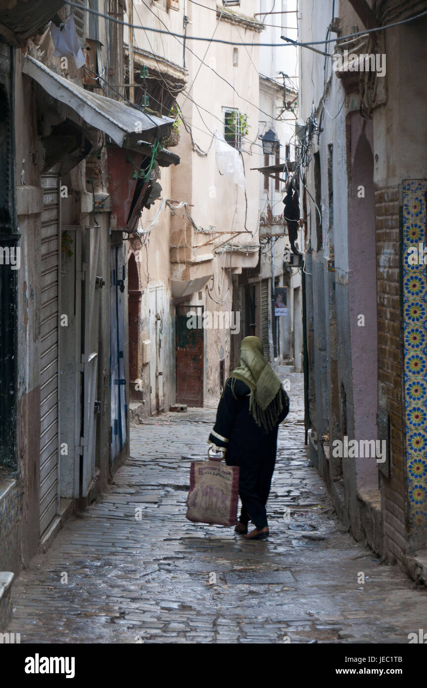 Old town of algiers hi-res stock photography and images - Alamy
