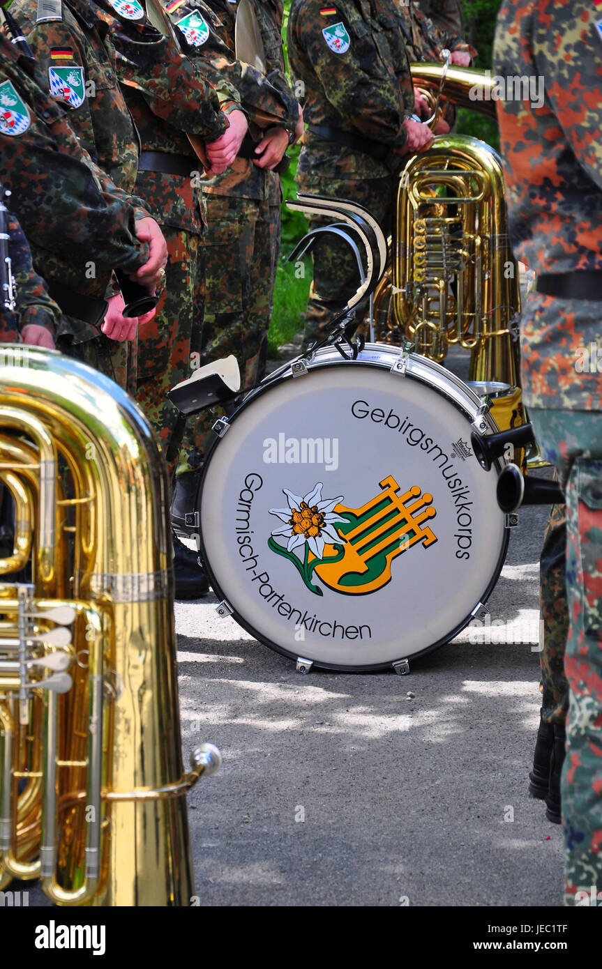 The armed forces, soldier, music corps, kicked off Stock Photo - Alamy