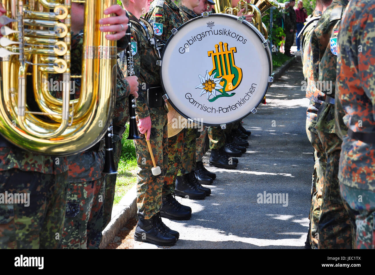 The armed forces, soldier, music corps, kicked off Stock Photo - Alamy