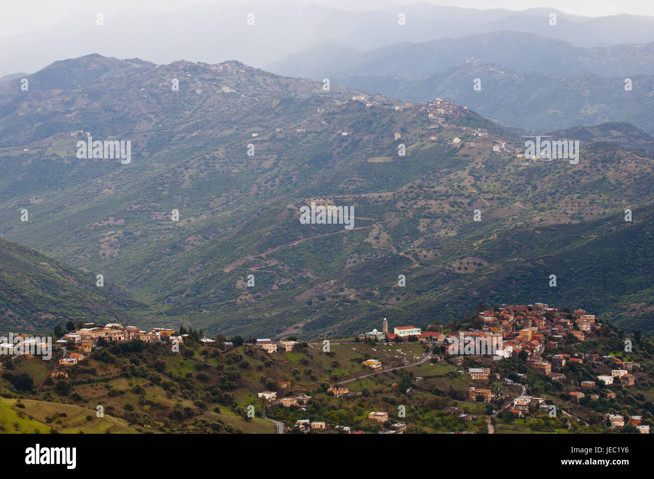 Mountain village algeria hi-res stock photography and images - Alamy