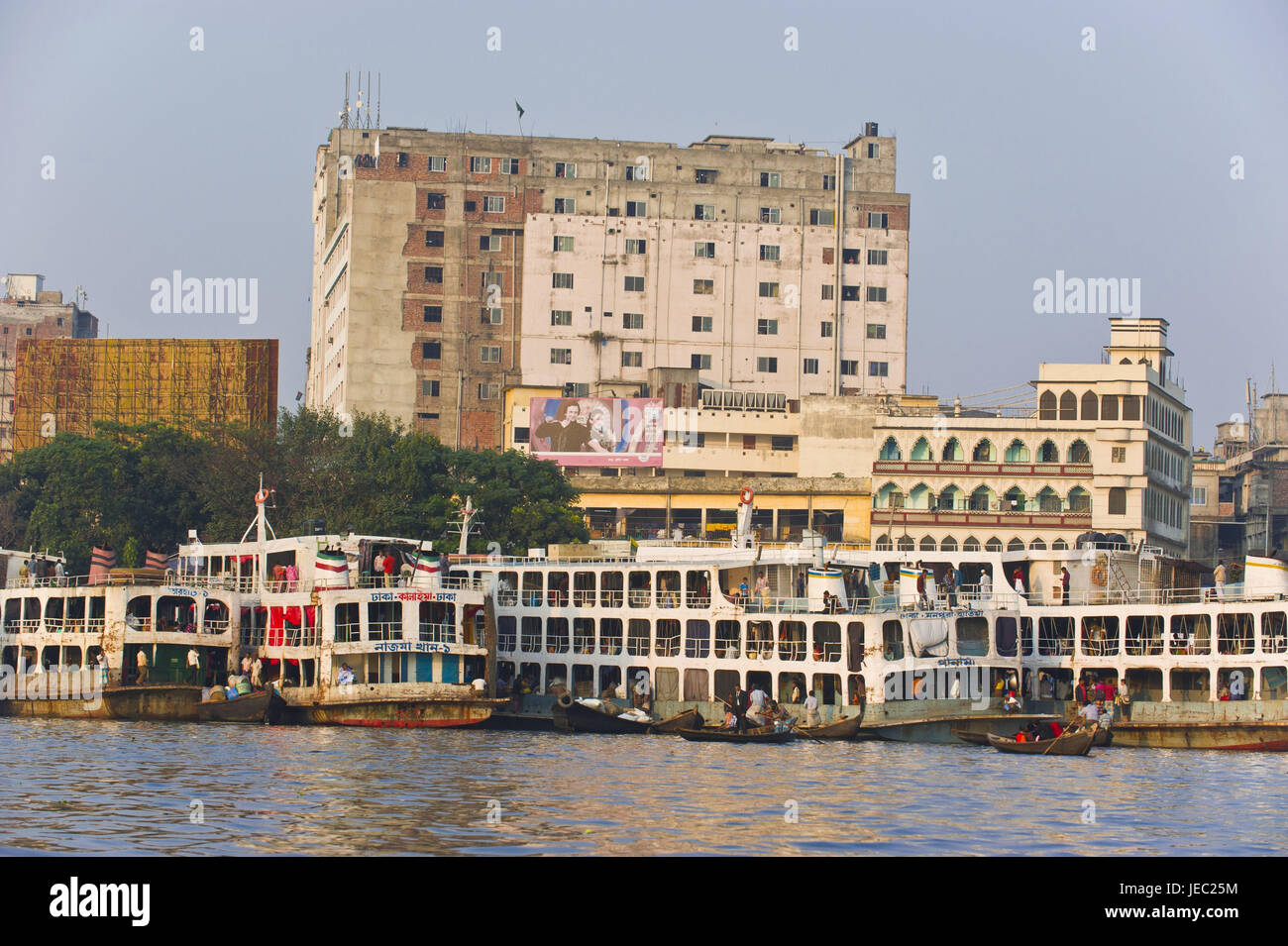 Gigantic flux ferry in the harbour of Dhaka, Bangladesh, Asia Stock ...