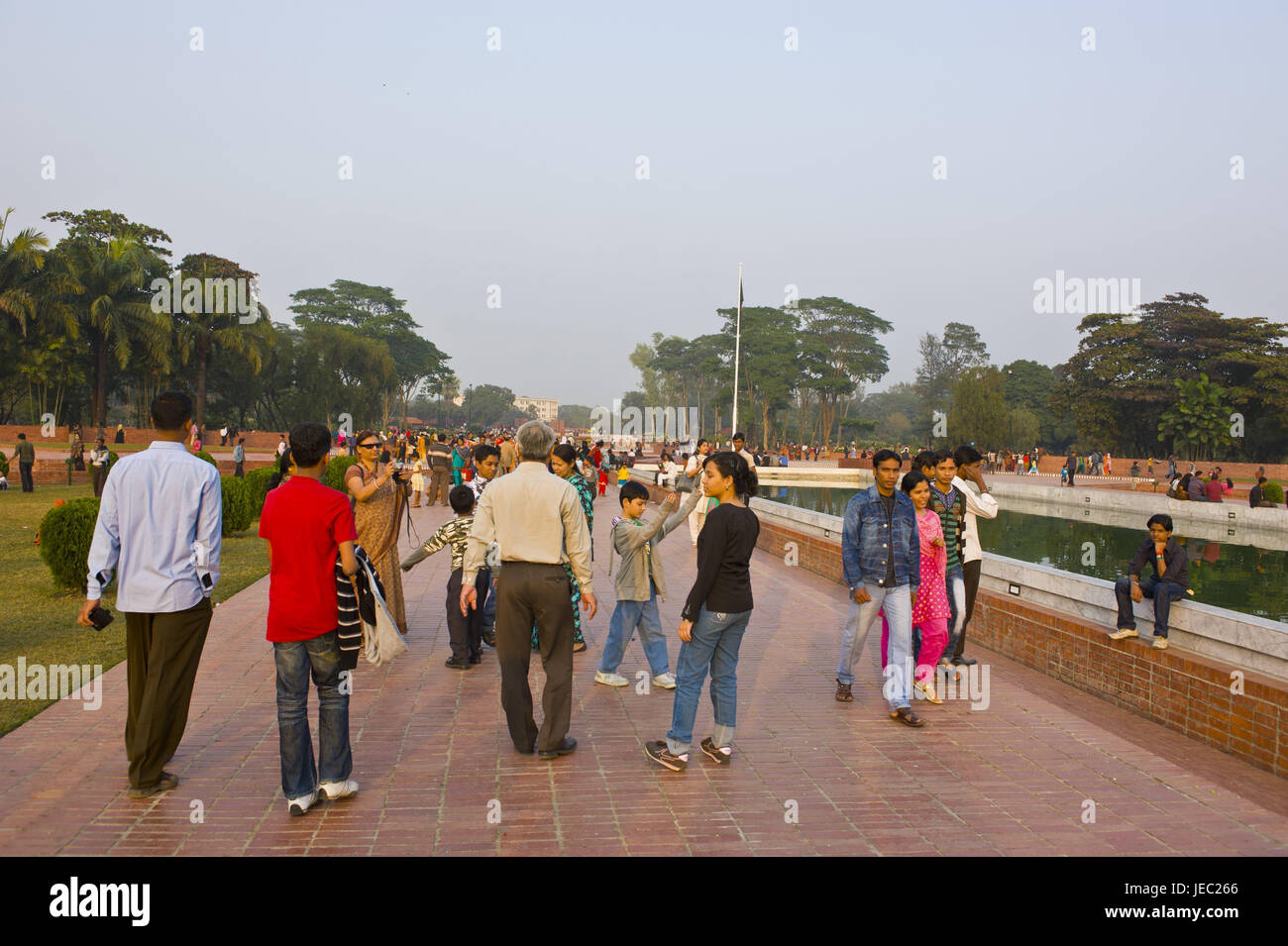 Jatiyo smriti soudho bangladesh hi-res stock photography and images - Alamy