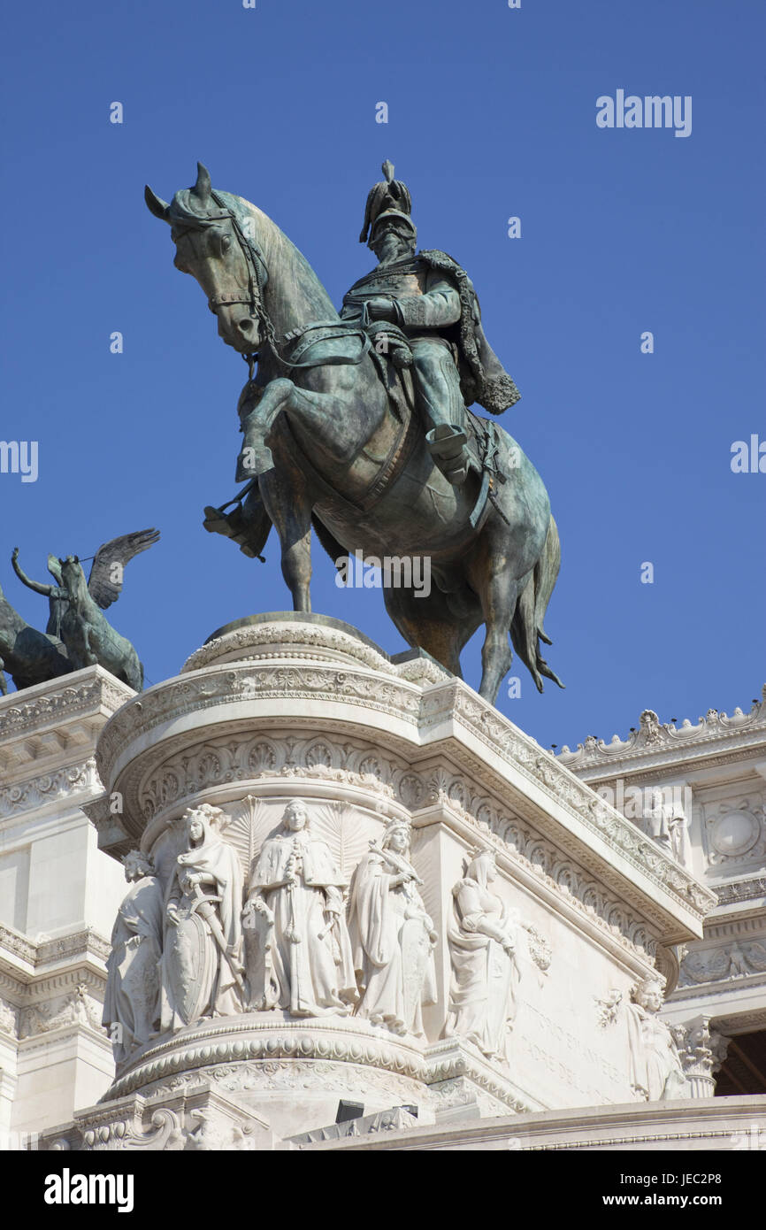 Statue of victor emmanuel ii hi-res stock photography and images - Alamy