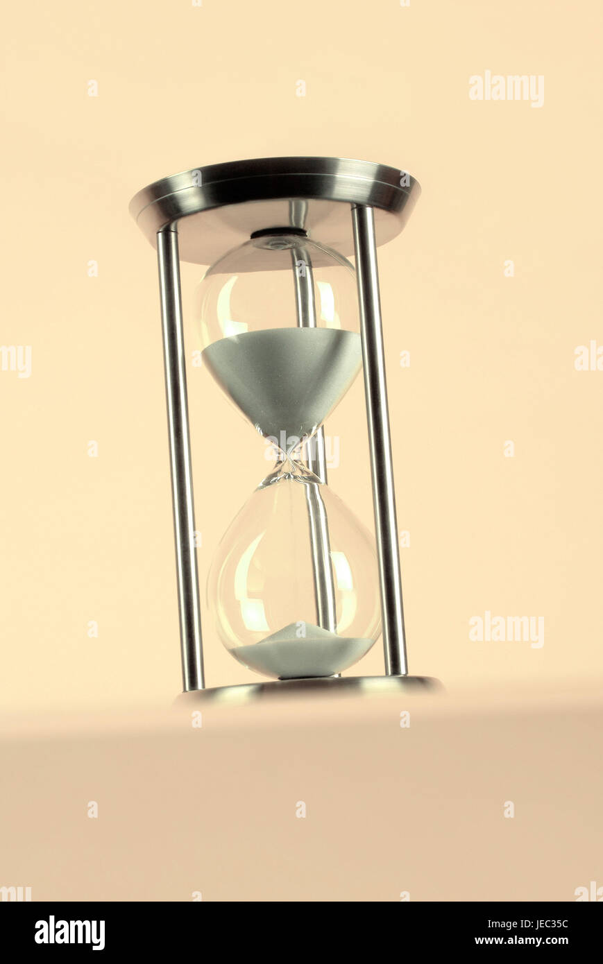 Hourglasses clocks hi-res stock photography and images - Alamy