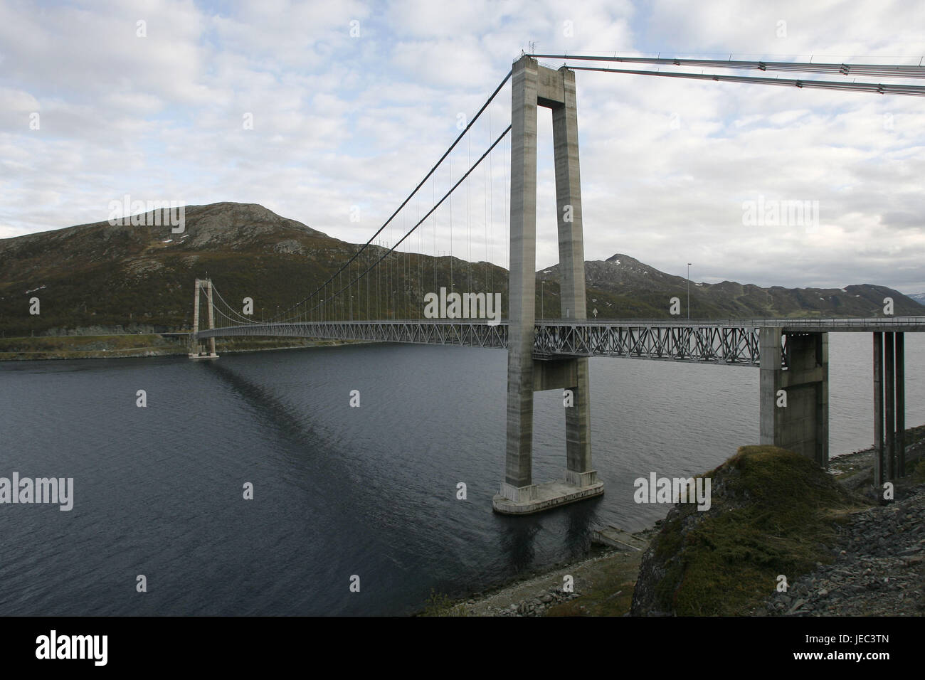 Bridge about the Kvalsund close howler feast in the western Finnmark ...