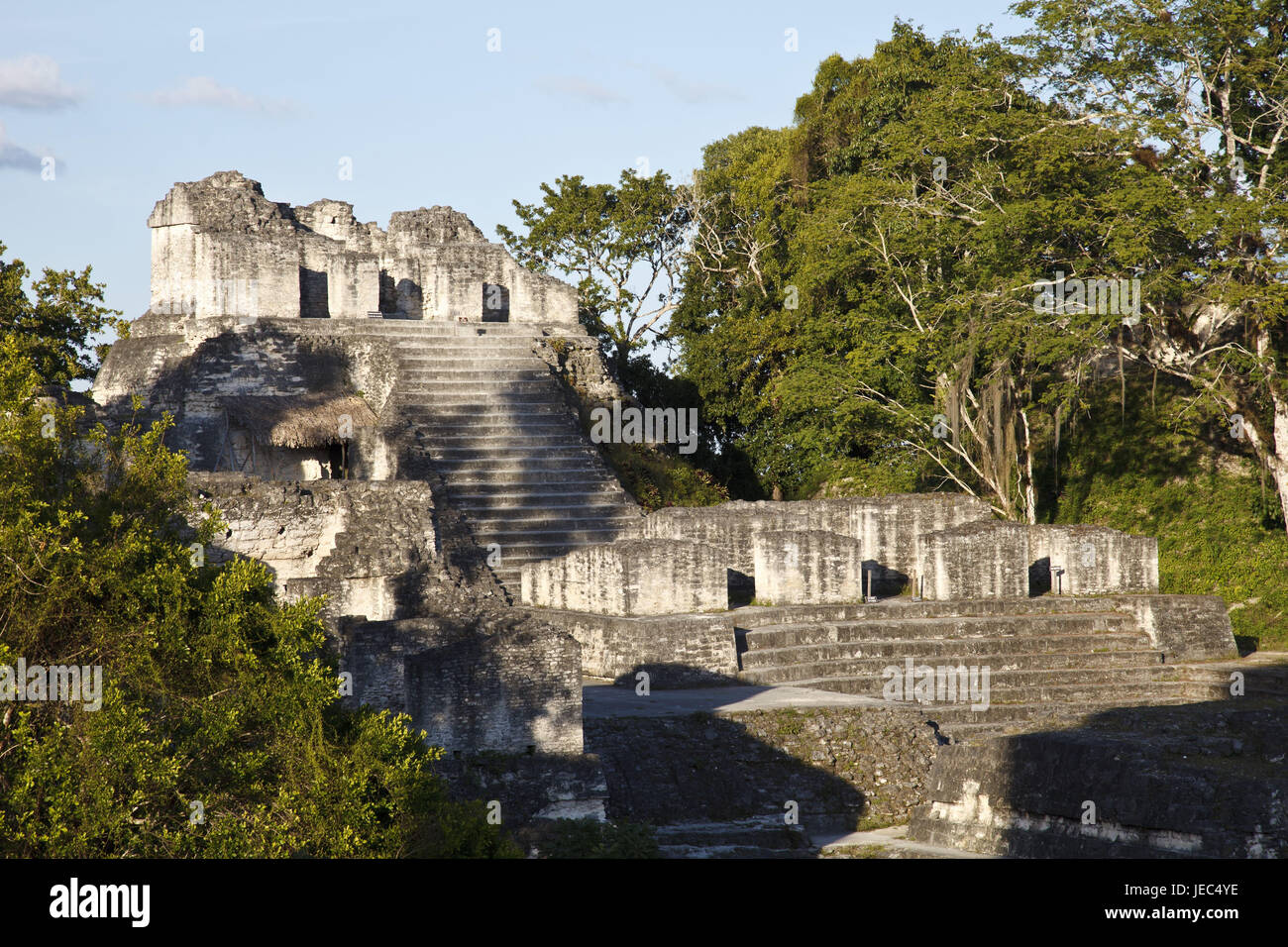 Maya plaza hi-res stock photography and images - Alamy