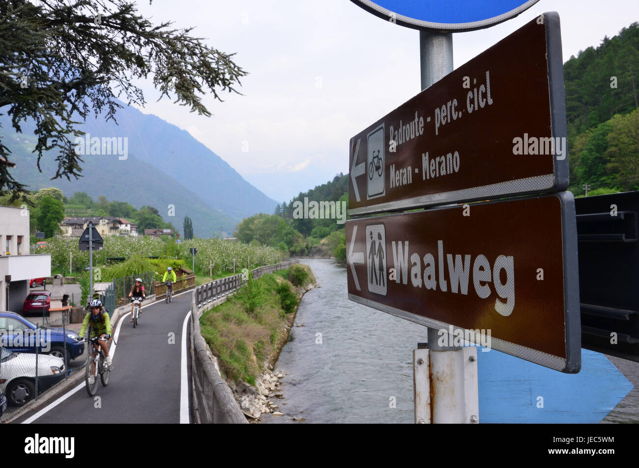 Radian travelling route hi-res stock photography and images - Alamy