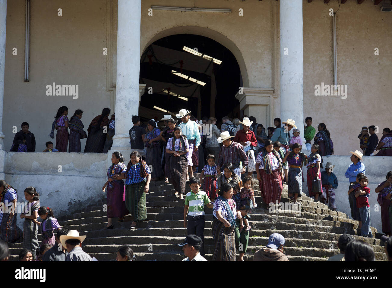 Lake atitlan guatemala maya people hi-res stock photography and images ...