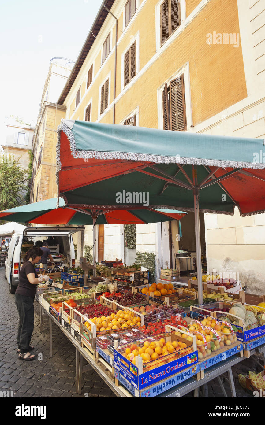 Fruit stall rome hi-res stock photography and images - Alamy
