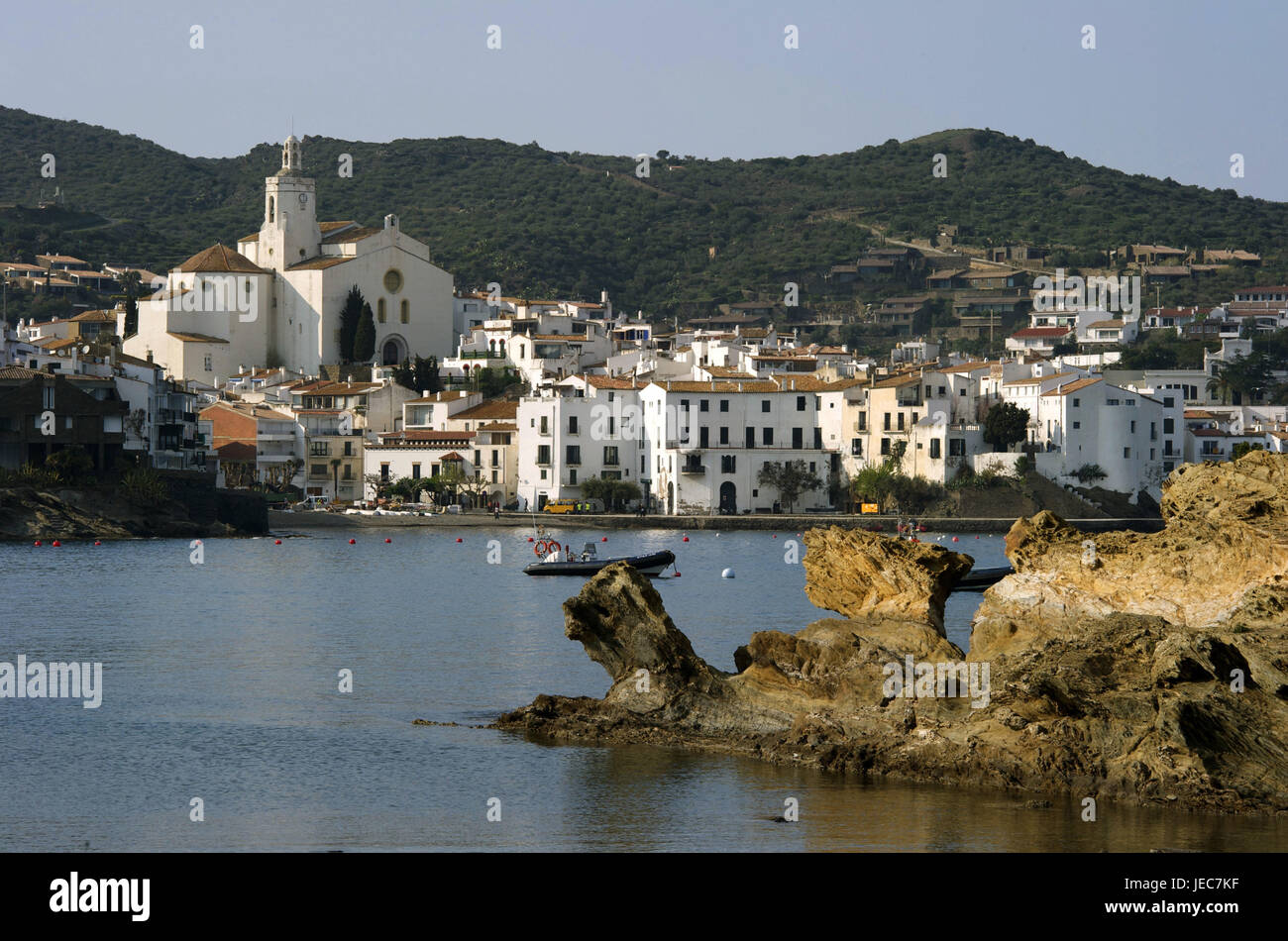 Church cadaques hi-res stock photography and images - Alamy