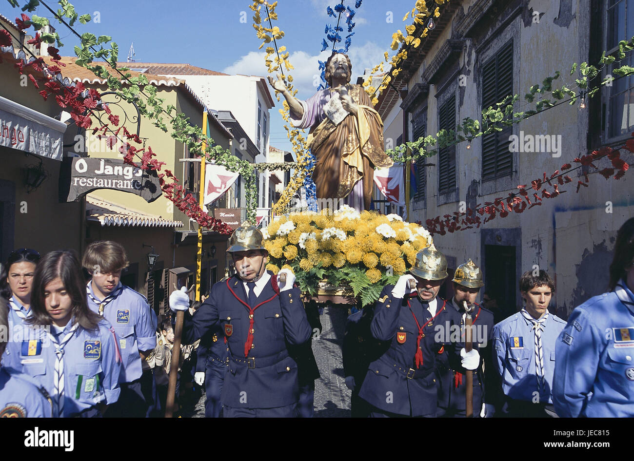 Portugal, island Madeira, Funchal, centre, church feast, procession ...