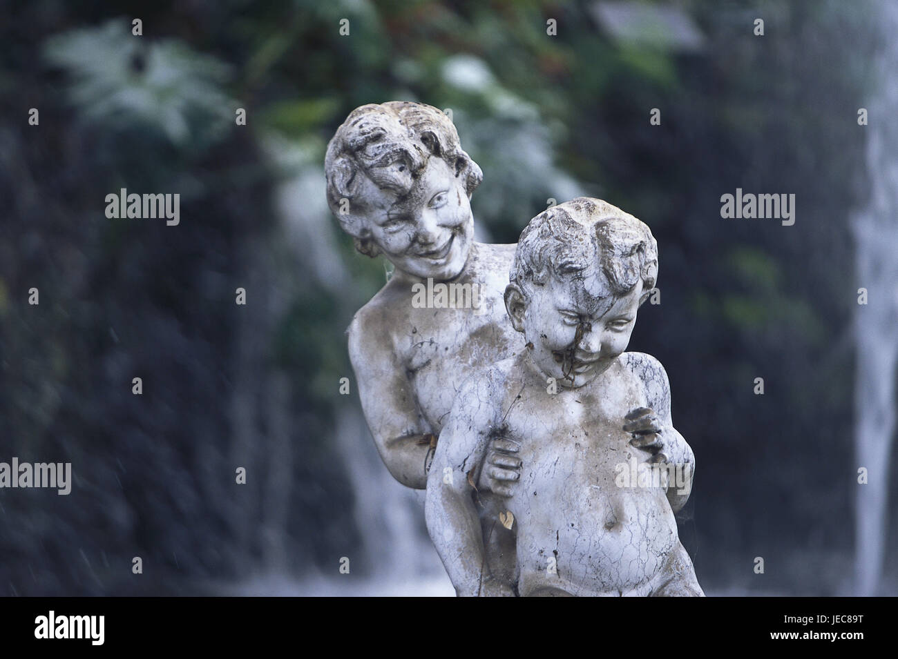 Portugal, island Madeira, Funchal, town park, play of water, well ...